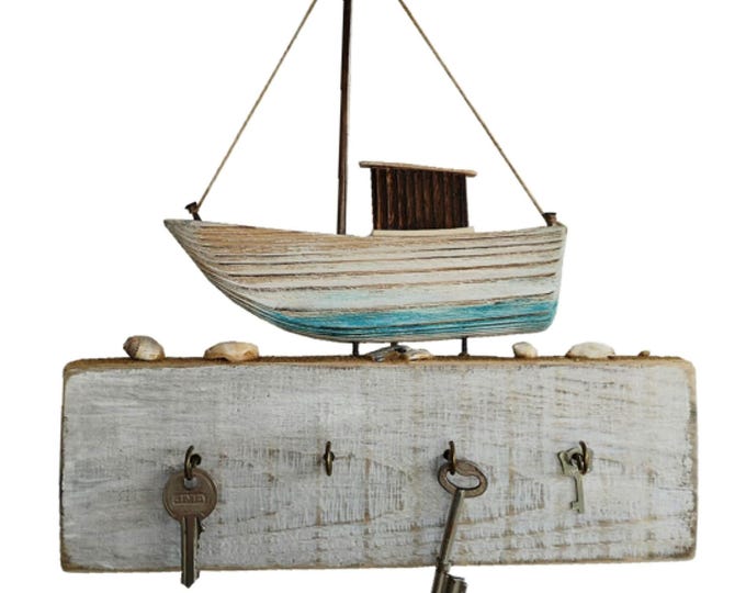 Beautiful Boat and Sea Shells Key Organiser, Nautical Rustic Wall Key ...