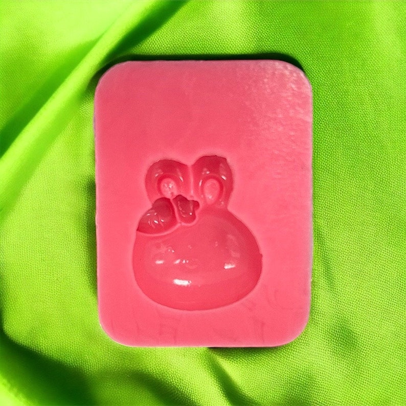 Silicone Cute Bunny HEAD With Carrot (hxwxd=21.46x17.79x7.81 Mm ...