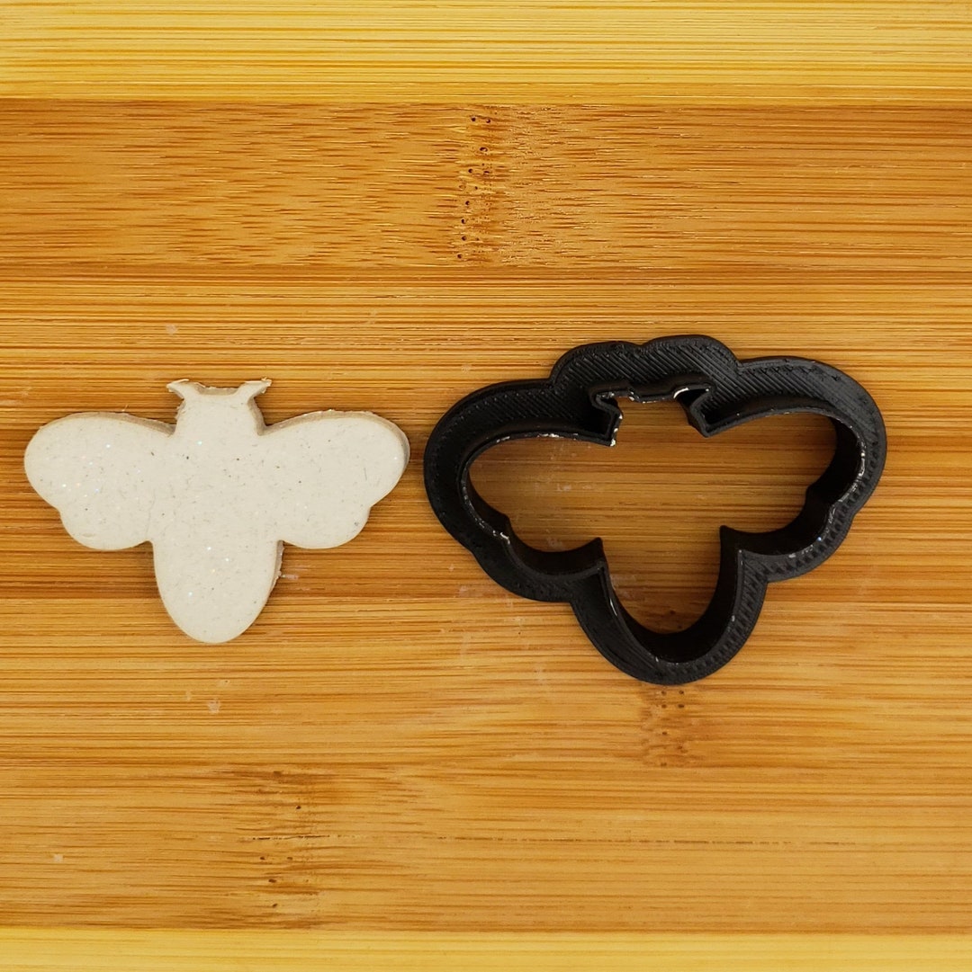 Bee Shaped Plastic Cookie Cutter - Polymer Clay Cutter - Craft Cutters ...