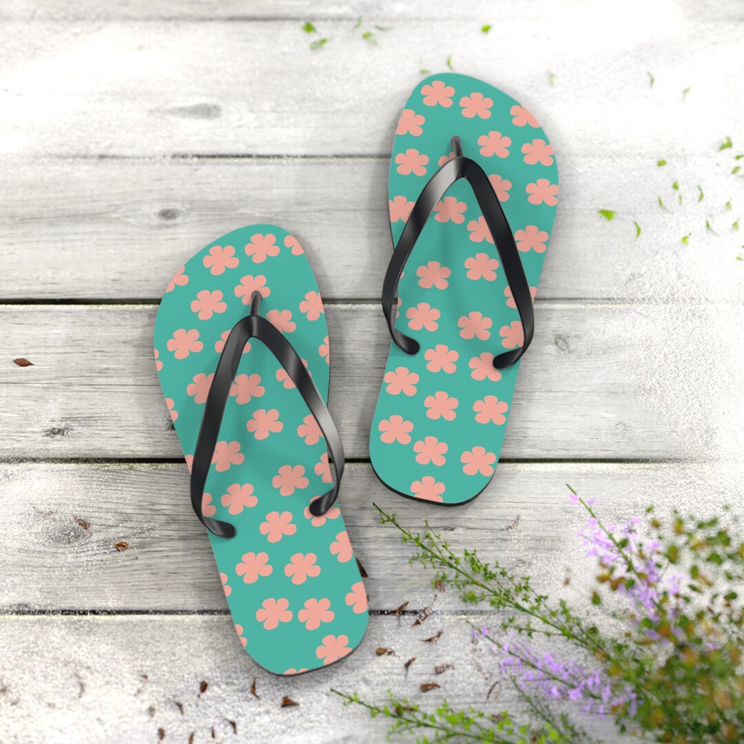 Flip Flops in Four Sizes - Etsy