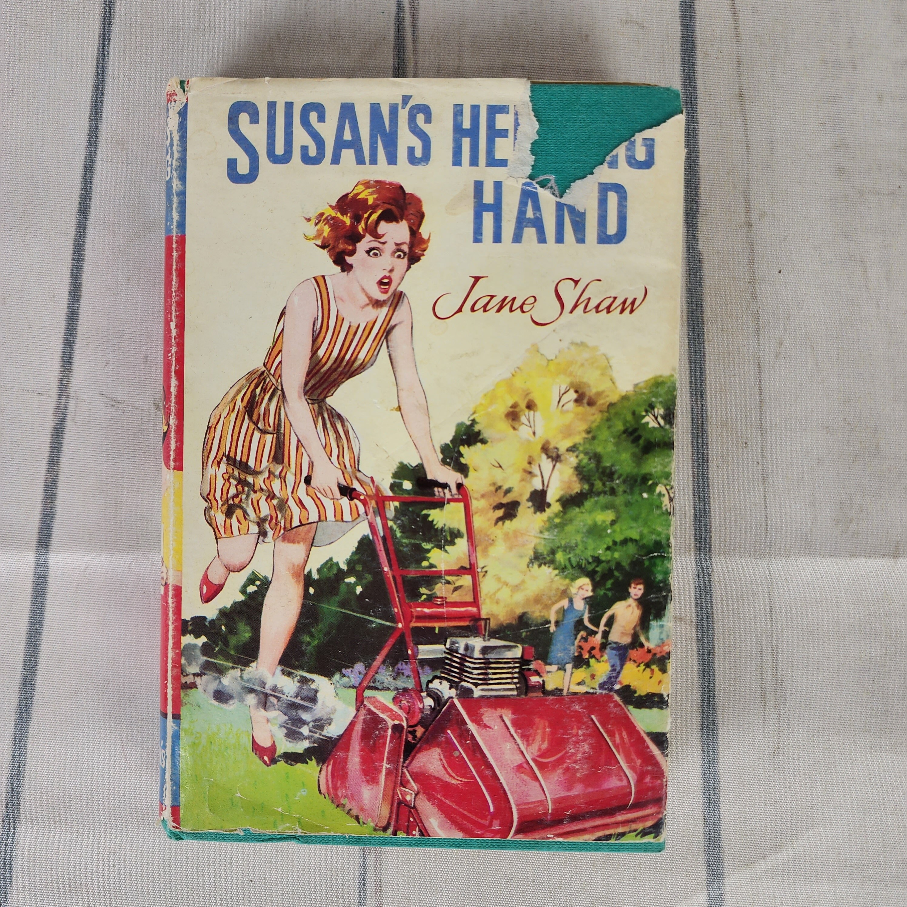 Vintage 1955 / Susan's Helping Hands / by Jane Shaw / Hardcover / Novel / Young Adult / Fiction ...