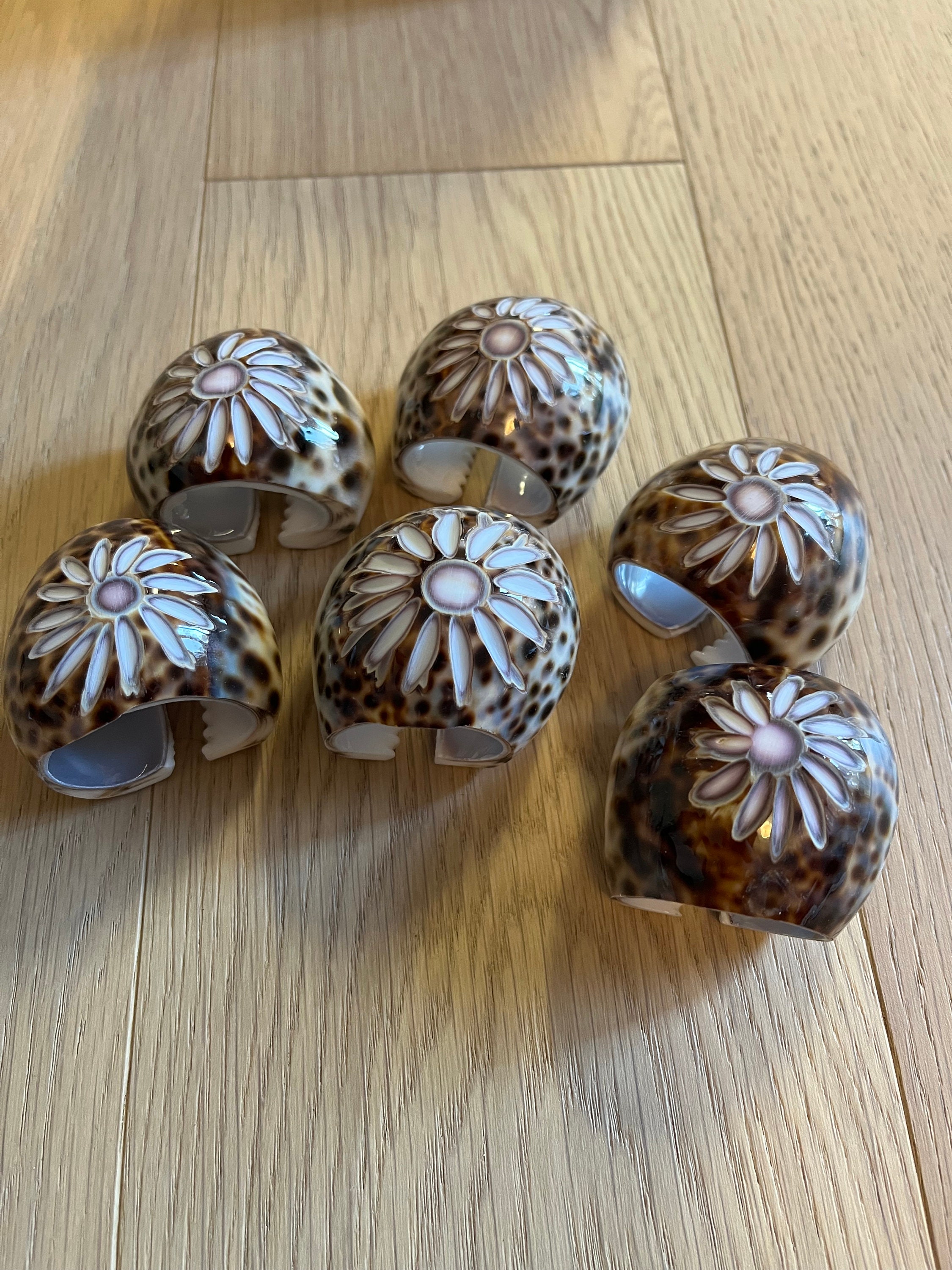 RARE Six Carved Leopard Cowrie Shell Napkin Rings - Etsy