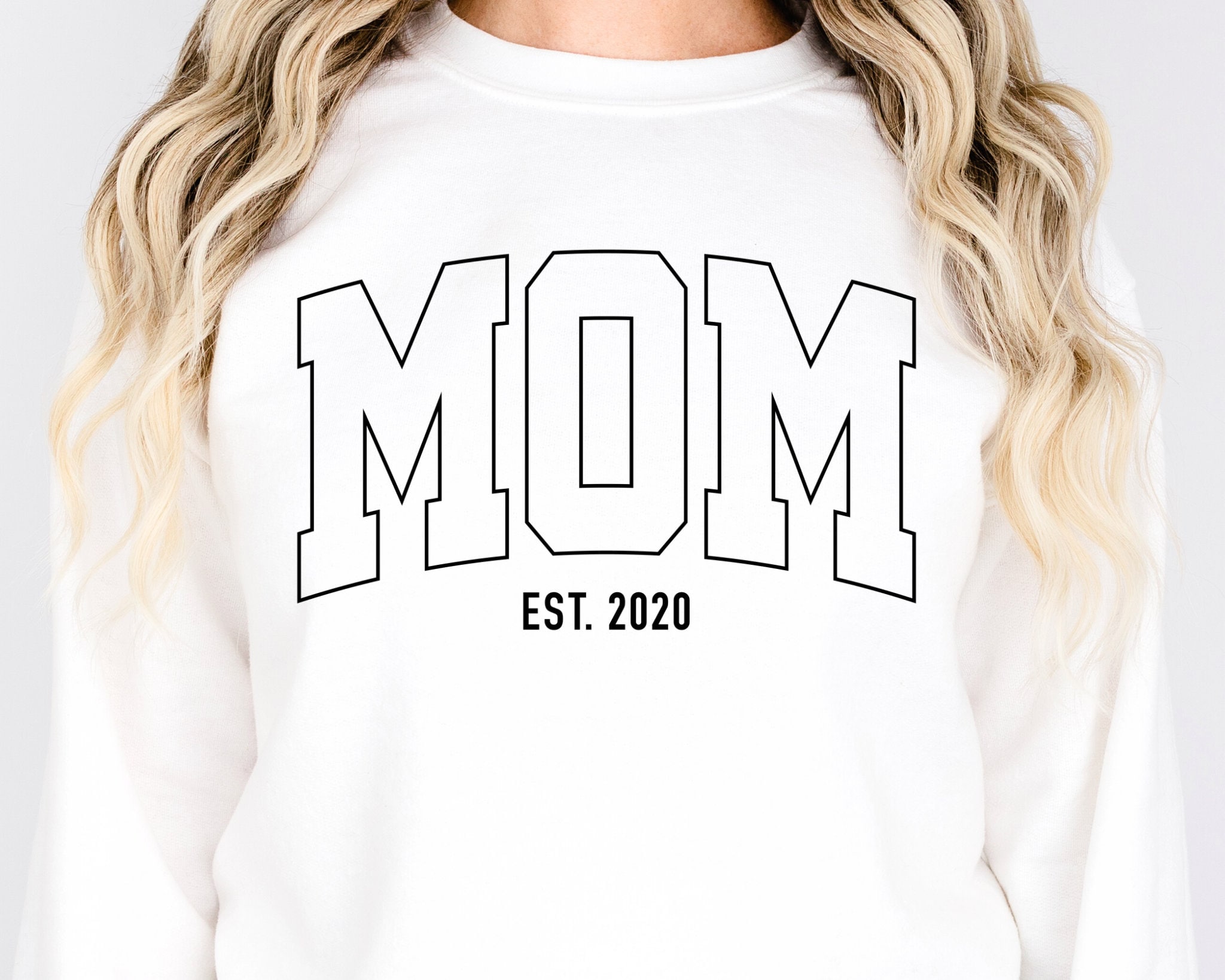Varsity Mom Est. 2020 SVG PNG Cricut Mothers Day File - Etsy