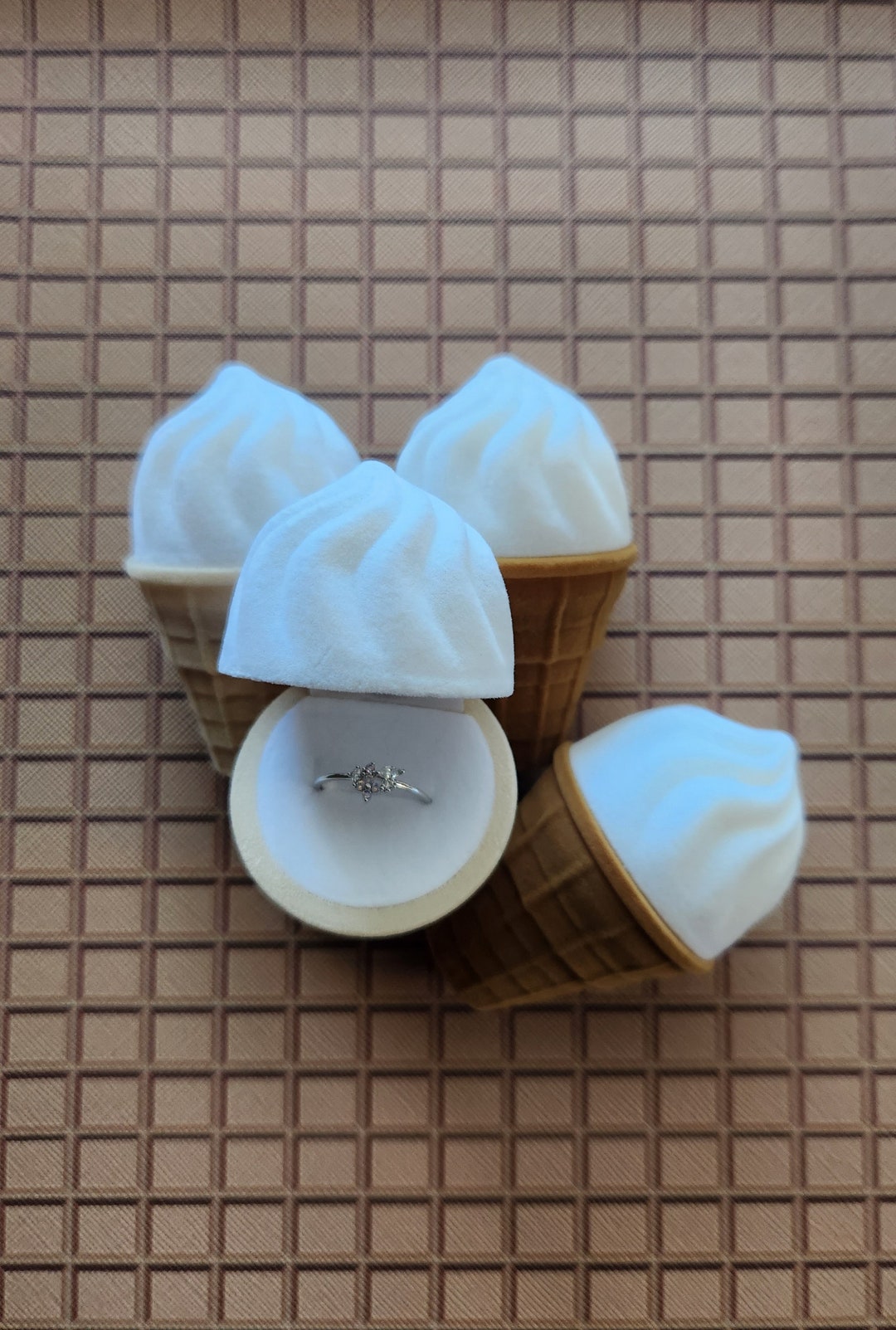 Ice Cream Jewelry Boxvelvet Ice Cream Ring Box ring Box mother's Day ...