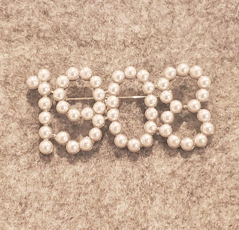 Pearl 1908 Brooch - Etsy