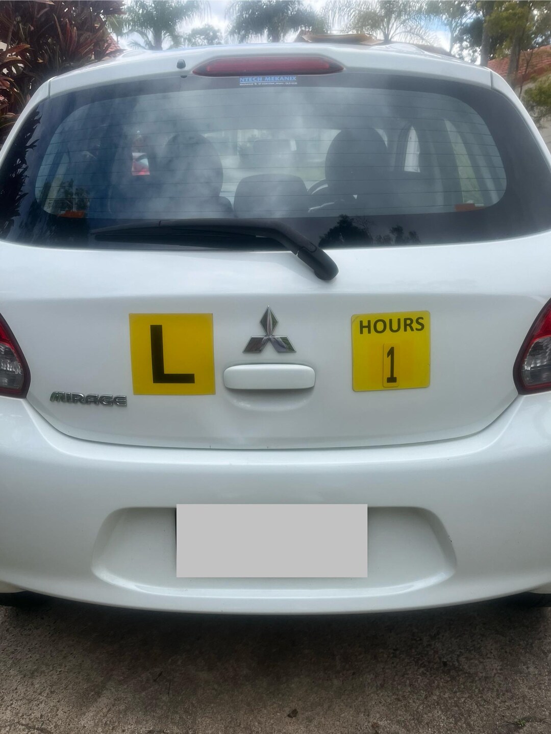 Magnetic Learner Hours Sign With L Plates – Visual Awareness for Other ...