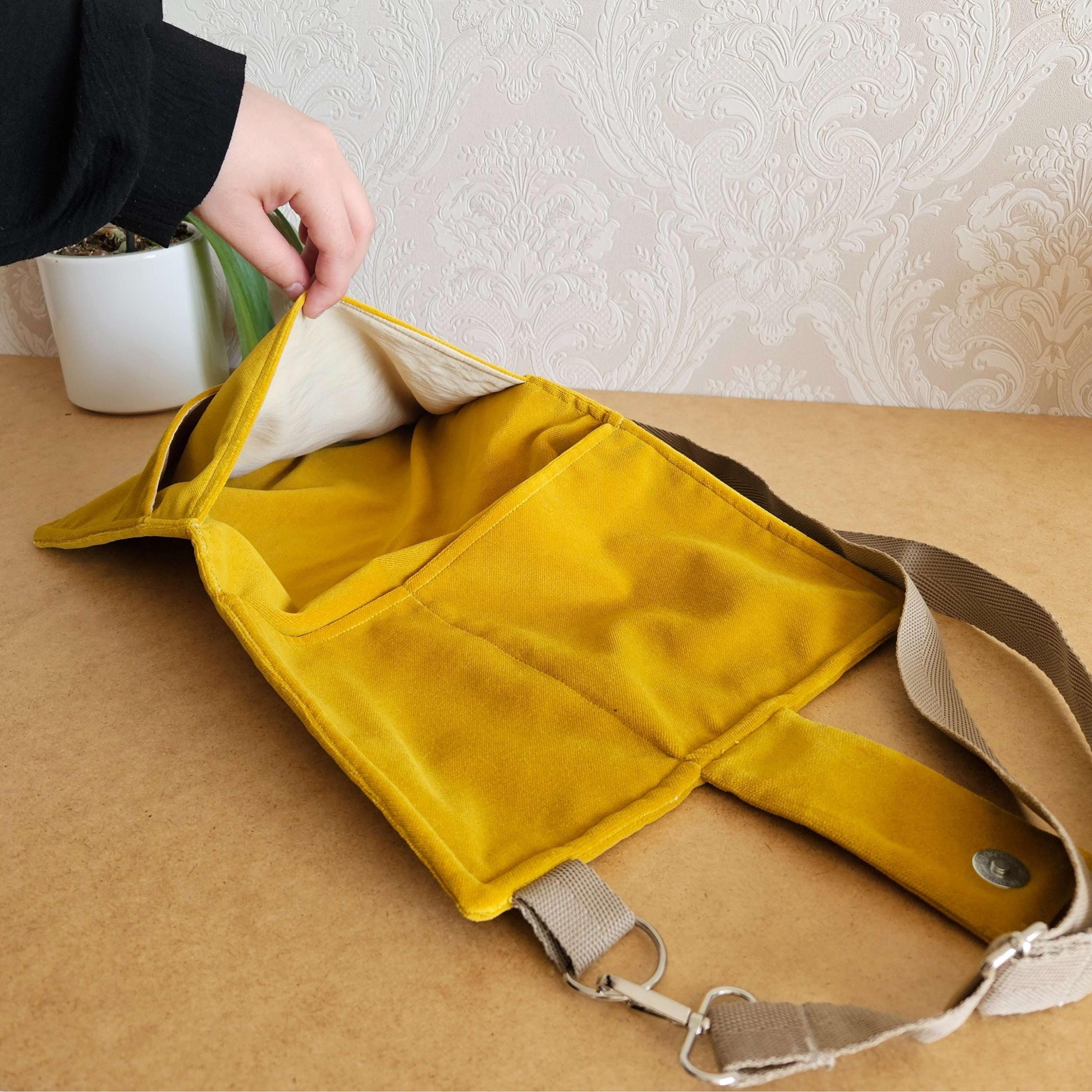 Strap Organizer Bag PATTERN, Book Sleeve With Pockets, Reading ...