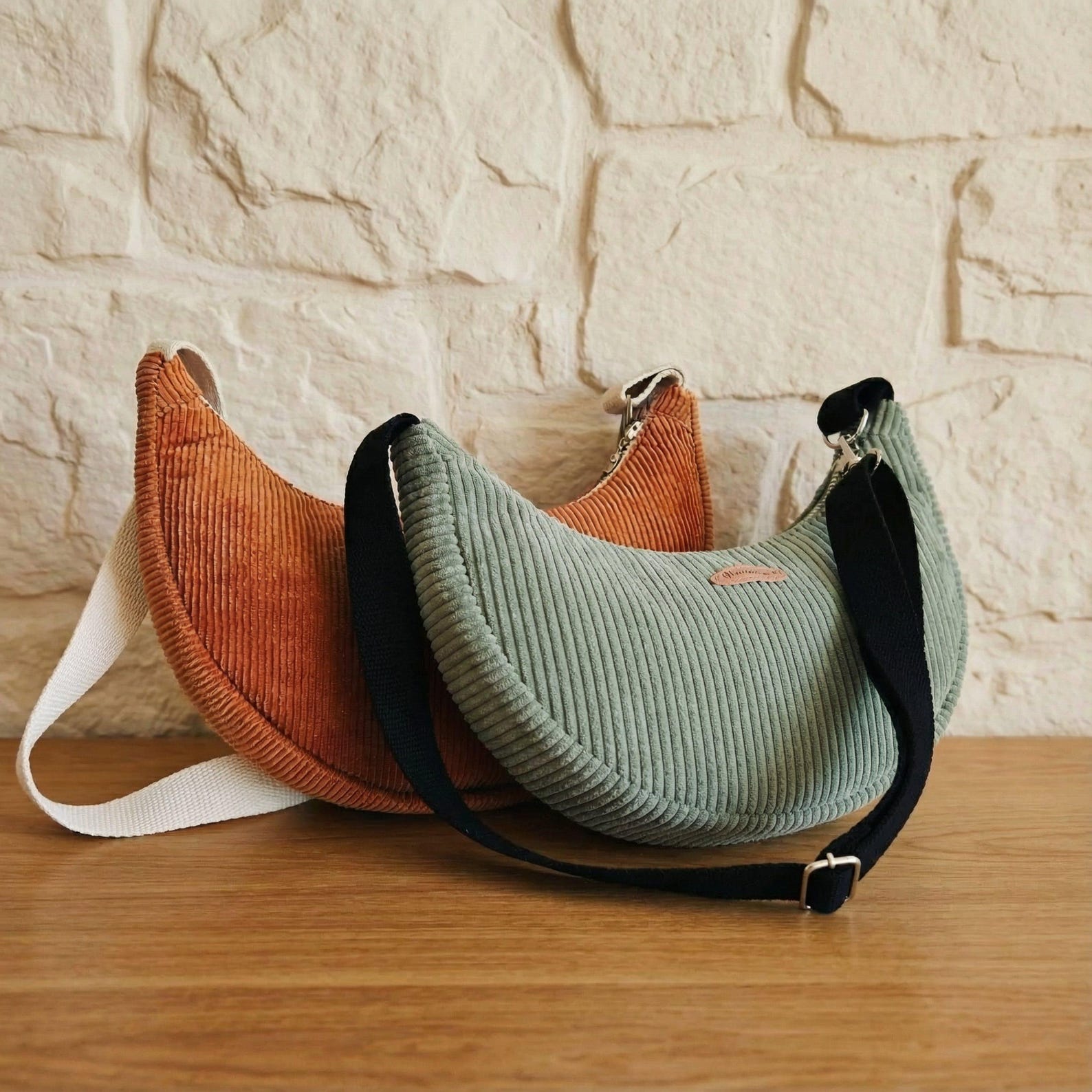 Crescent Bag Sewing Pattern, Half Moon Crossbody Bag, Hobo Shoulder Bag ...