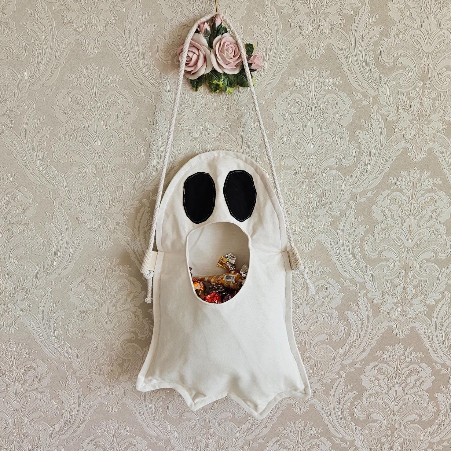 Halloween Ghost Bag Pattern, Trick-or-treat Bag, Ghost Neck Bag, Child ...