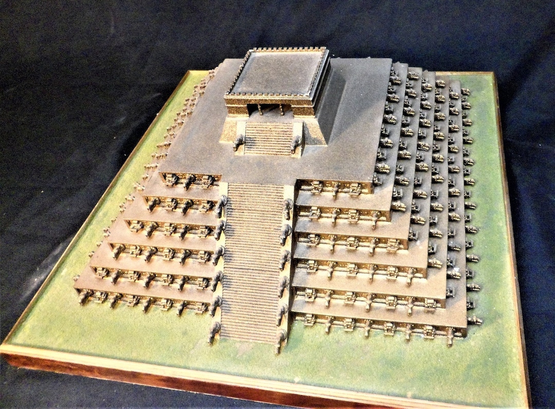 Handmade Diorama Pyramid of Tehothihuacan - Etsy