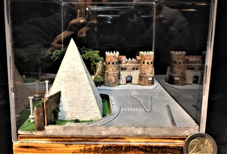 Handmade Diorama - Pyramid of Cestius and Porta San Paolo - Etsy UK