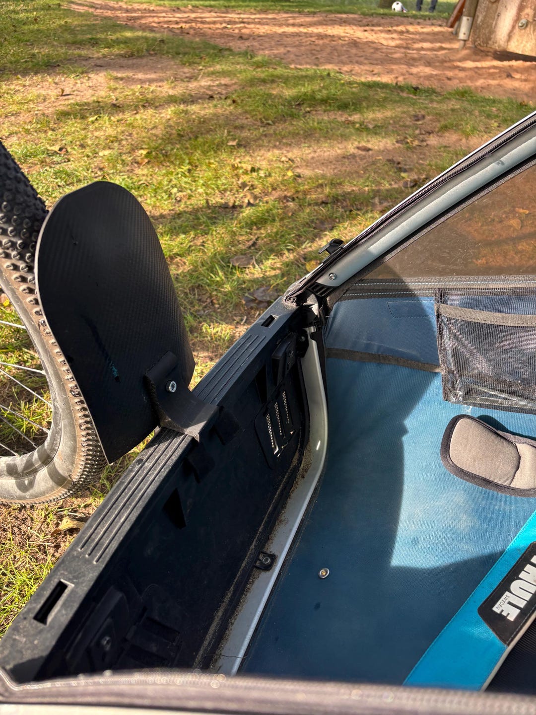 Thule Chariot, Sport, Cross, Cab, Lite | Mudguard | Splash Guard ...