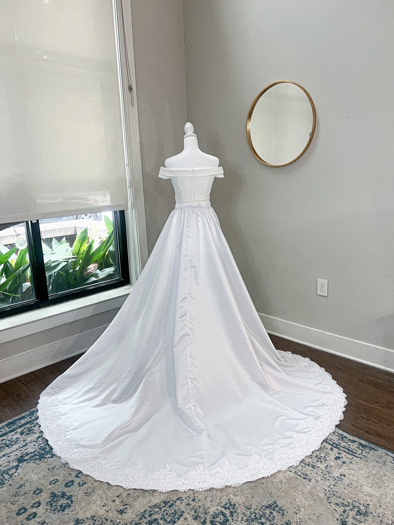 Lace Trimmed Satin Detachable Wedding Train - Etsy