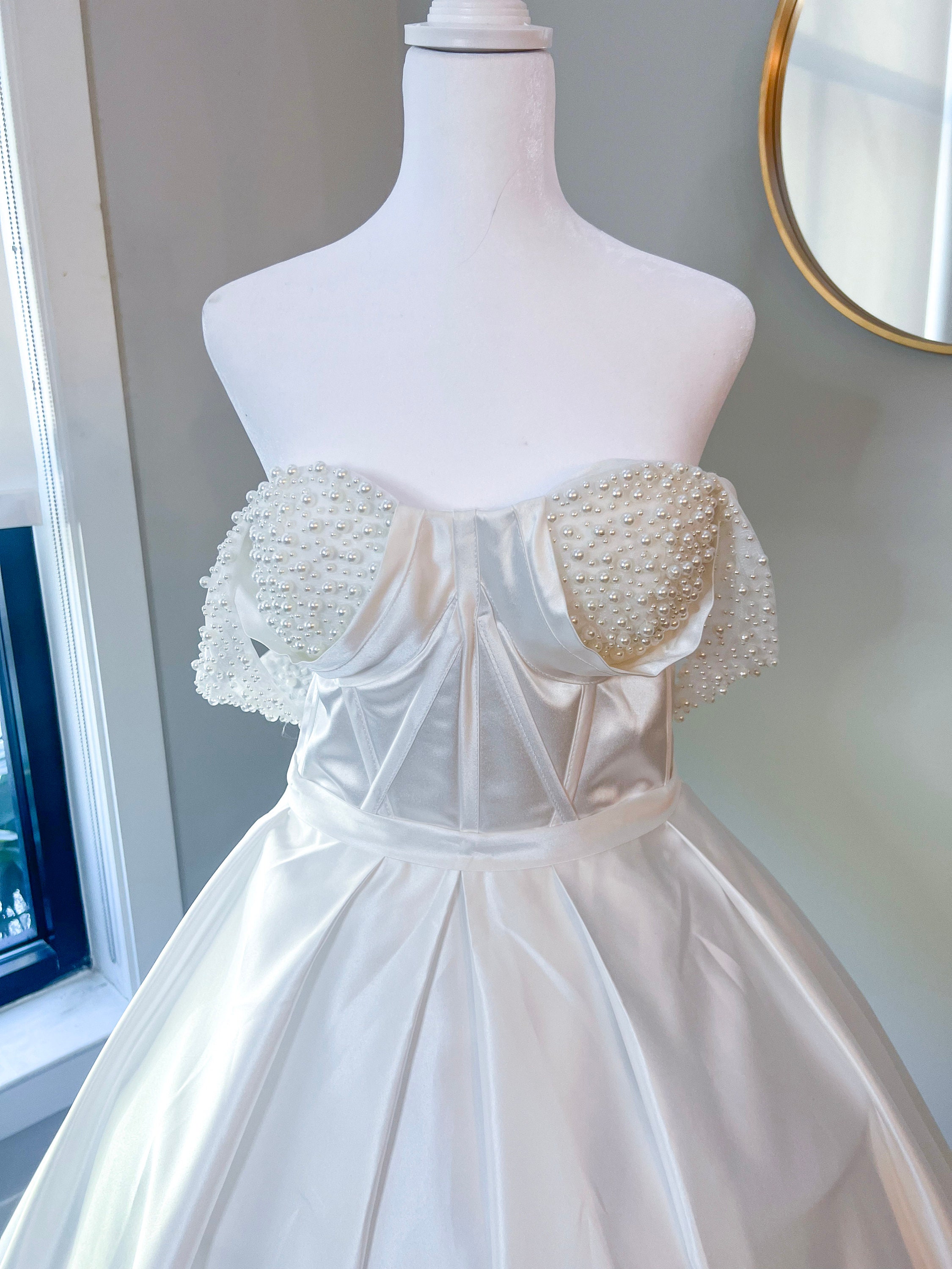 Off Shoulder Pearl Beaded Sleeves Wedding Dress, Corset Structure ...