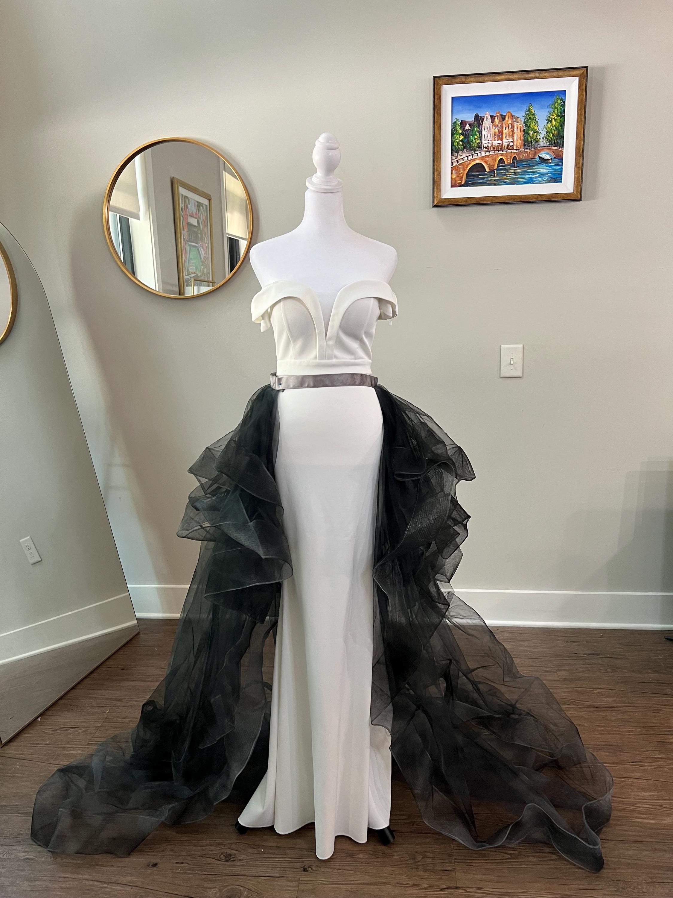 Black Tulle Detachable Wedding Train, Gothic Wedding Skirt, Anti-bride ...