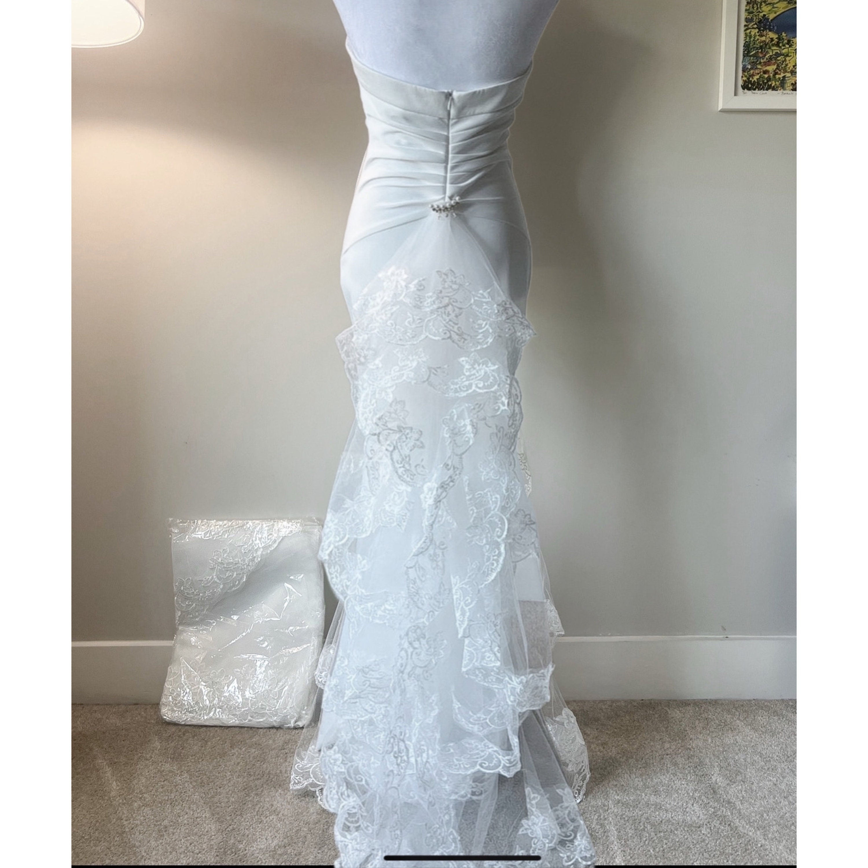 Pinned Wedding Bustle Tulle Skirt, Attachable Wedding Bustle Floral ...