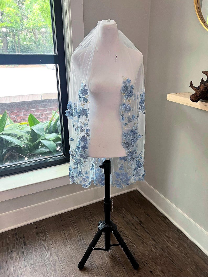 Unique Non-traditional Wedding Veil, Blue Wedding Veil With Flowers ...