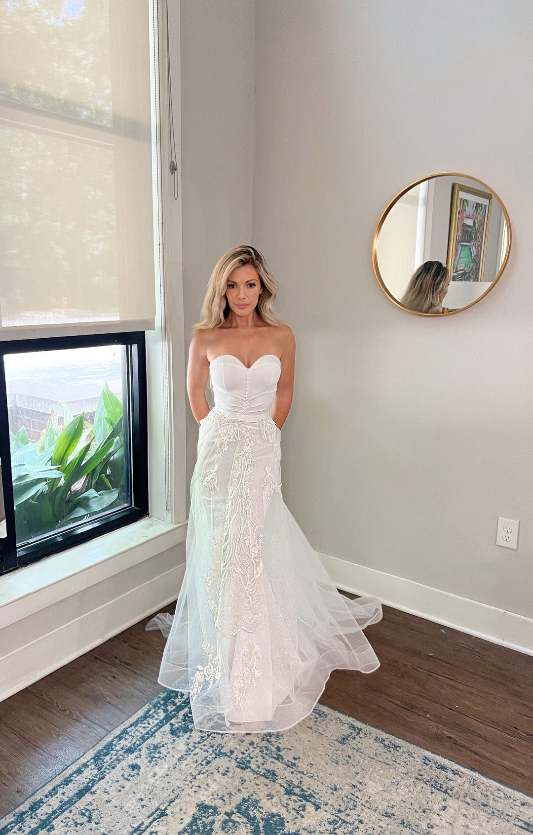 Handstitched Wedding Trains: Personalized With Delicate Embroidery ...