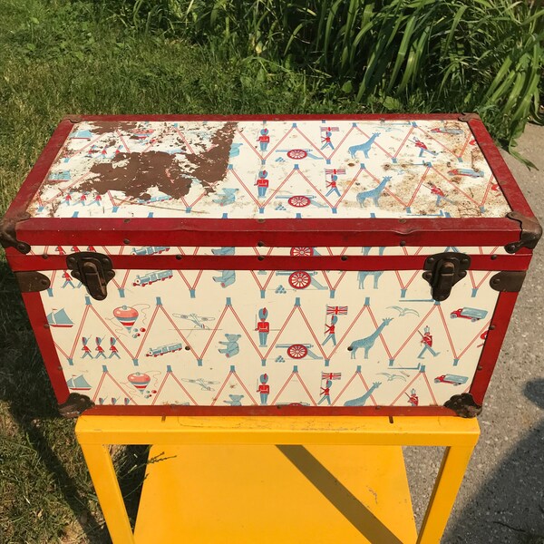 Metal Trunk - Etsy