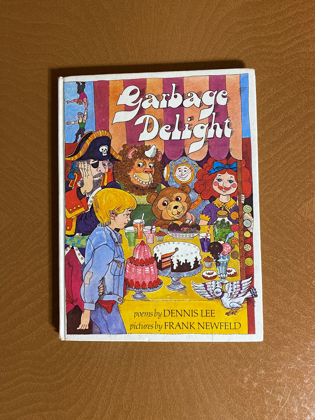 Garbage Delight Poems by Dennis Lee and Pictures. by Frank Newfeld ...