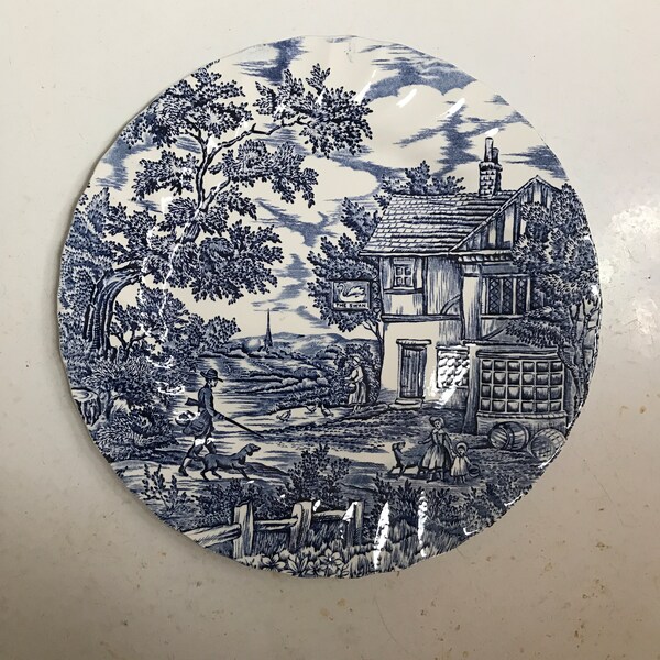 The Hunter by Myott - Etsy Canada