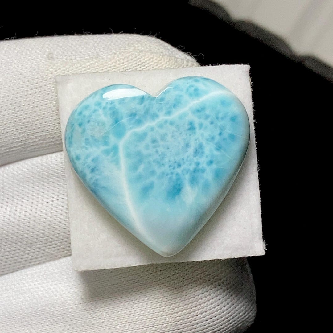 Outstanding Piece of Blue Larimar Cabochon, 25.4 Carat, 24 X 25 X 5MM ...