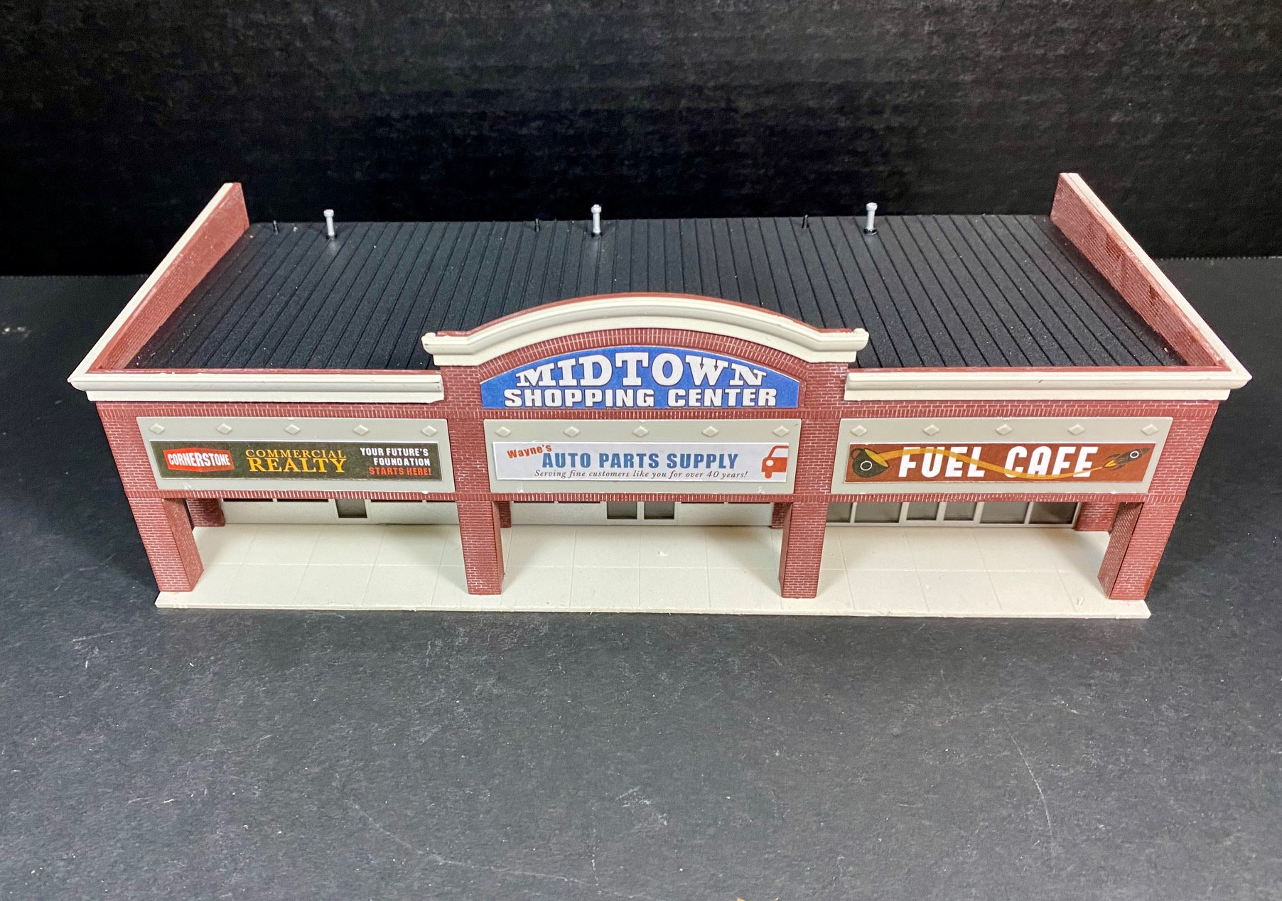 Walthers Custom HO Scale Model Railroad Built Building Design Train ...