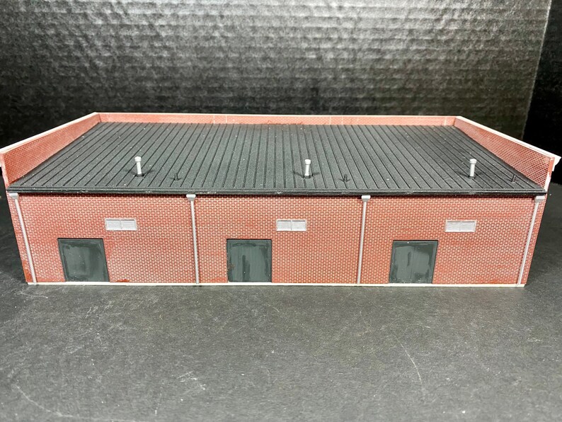 Walthers Custom HO Scale Model Railroad Built Building Design Train ...
