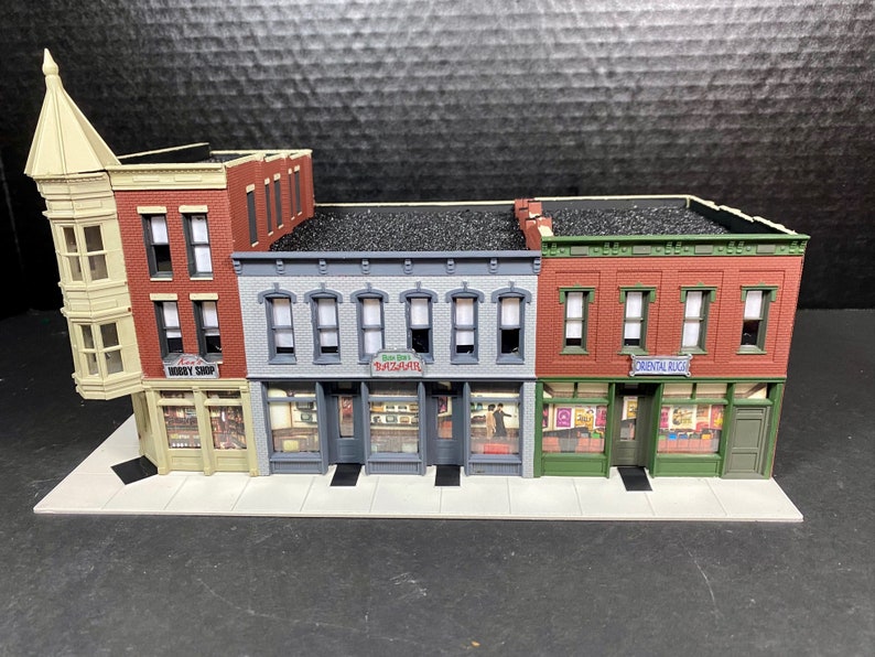 Walthers Cornerstone 933-3029 HO Scale Merchants Row Model Railroad ...