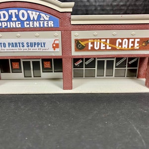 Walthers Custom HO Scale Model Railroad Built Building Design Train ...