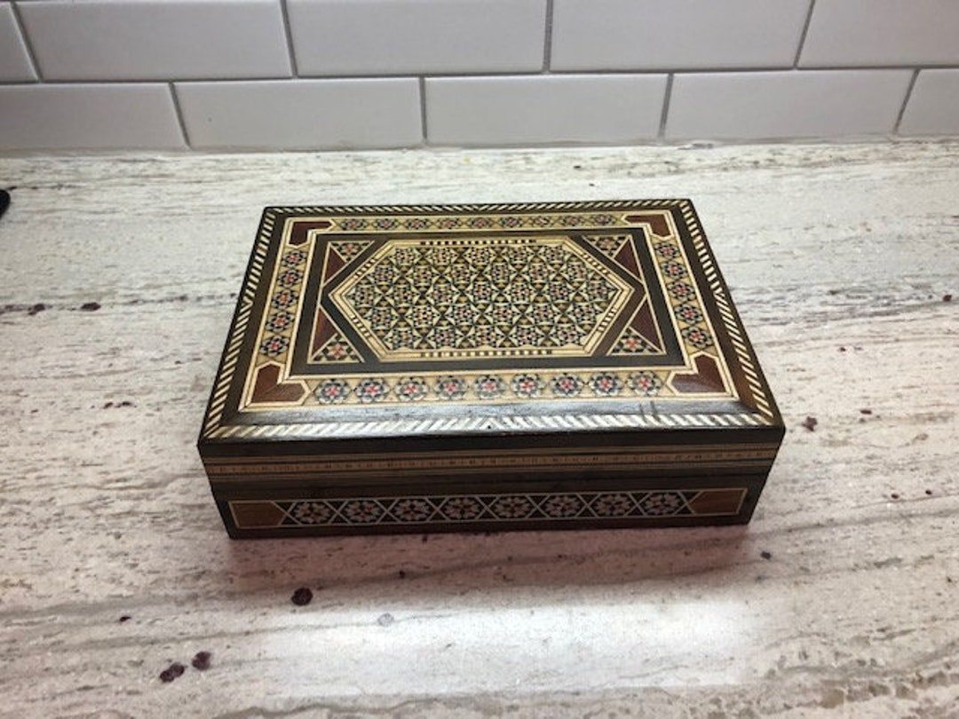 Velvet Wooden Box / Jewelry Box / Cigar Box / 8 X 5.5 X 2.5 - Etsy