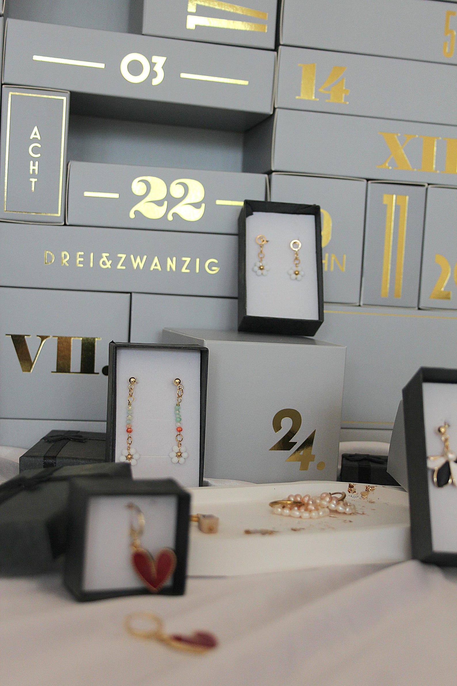 Jewelry Advent Calendar / Large Christmas Calendar Filled With Jewelry ...