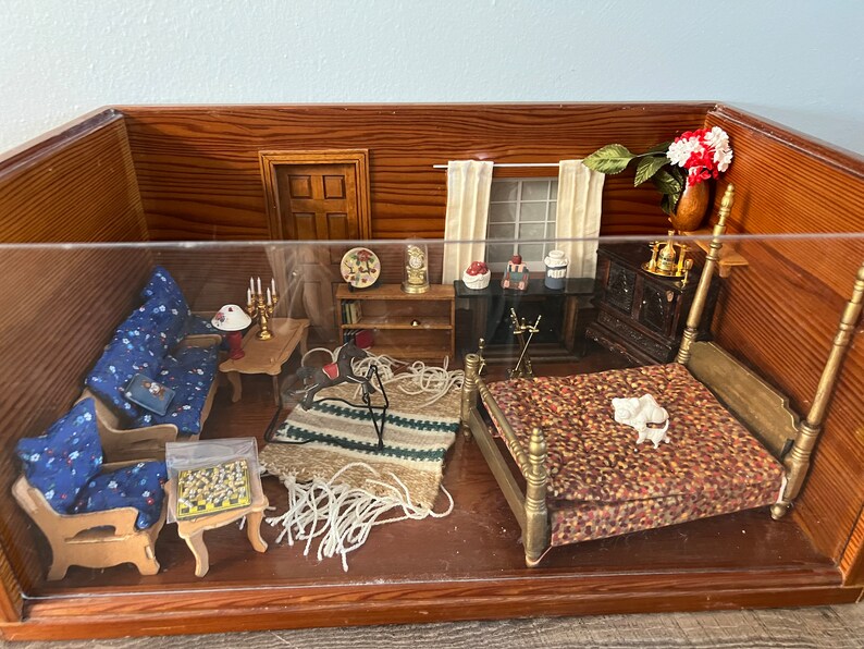 Vtg Artisan Miniature Dollhouse Diorama Box 1:12 Antique Bedroom Room ...