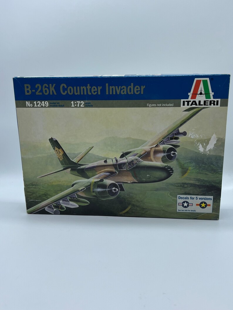 1/72 ITALERI B-26K Counter Invader #1249 - Etsy