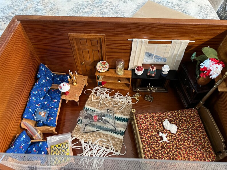 Vtg Artisan Miniature Dollhouse Diorama Box 1:12 Antique Bedroom Room ...