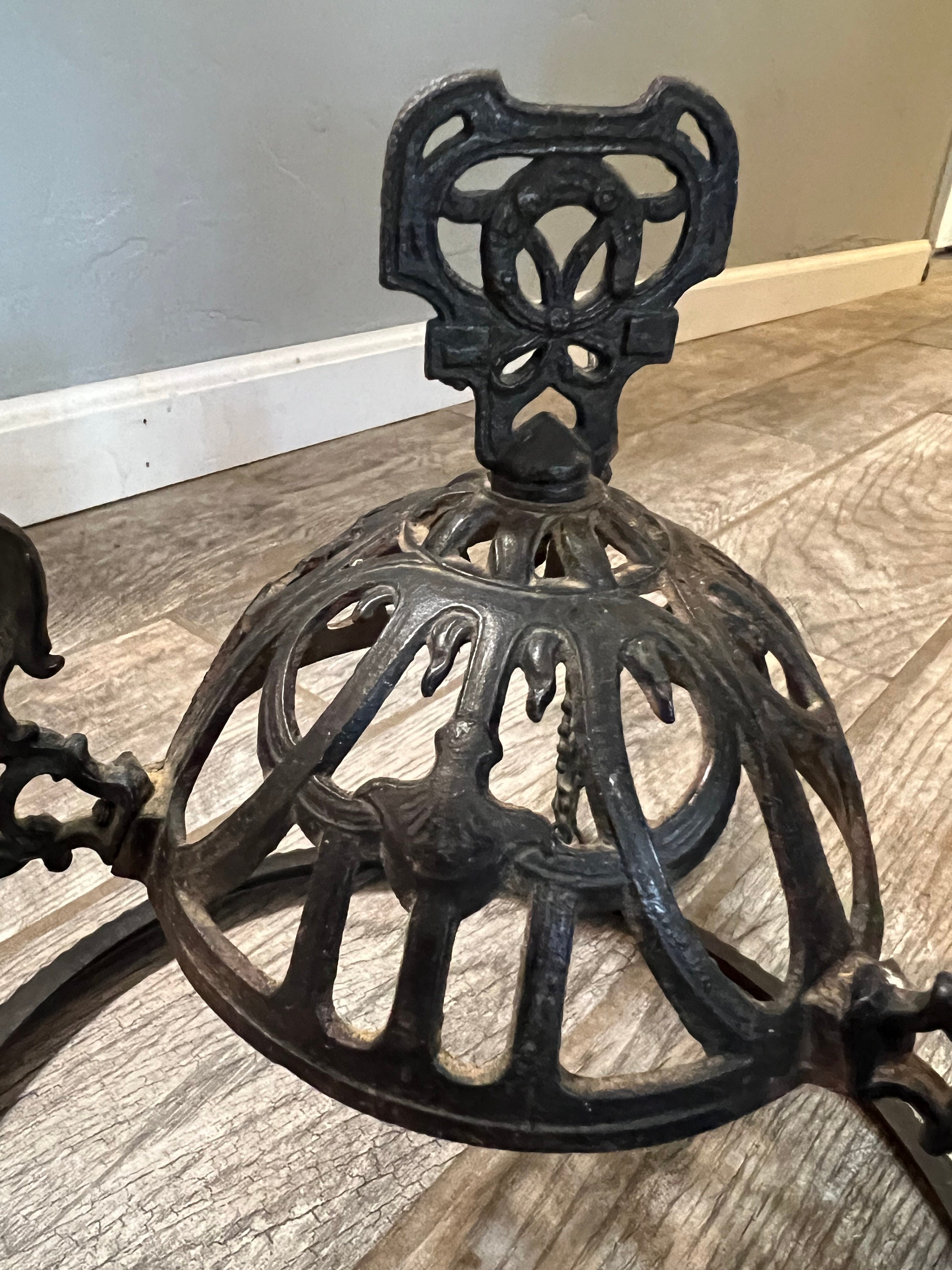 Victorian Hanging Oil Lamp With Cast Iron Holder Chains Balance Weight ...