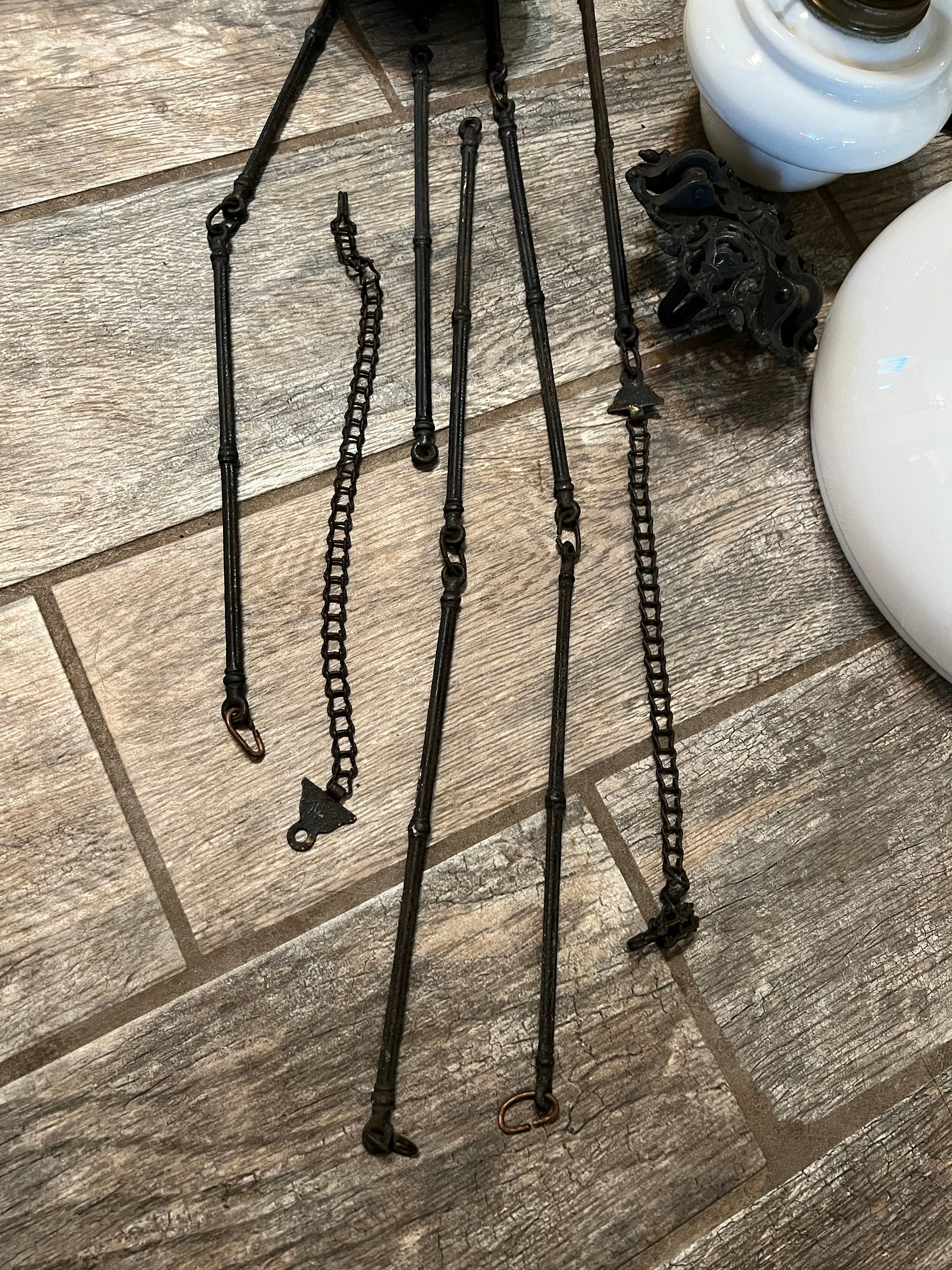 Victorian Hanging Oil Lamp With Cast Iron Holder Chains Balance Weight ...