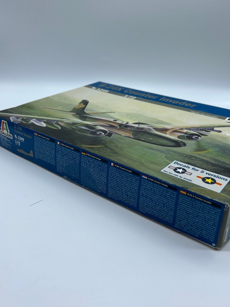 1/72 ITALERI B-26K Counter Invader #1249 - Etsy