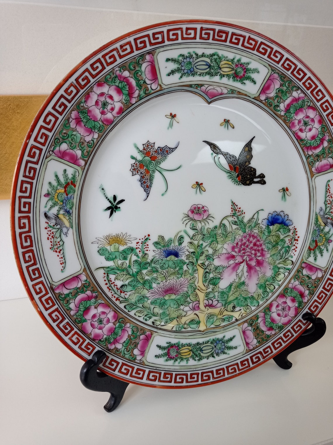 Beautiful Large Chinese Decorative Plate With Butterflies and Flowers ...