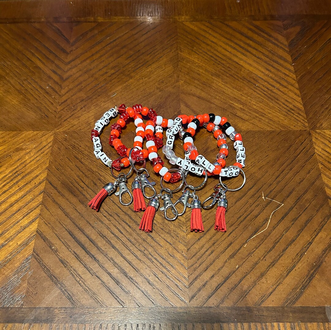Taylor Swift Red Album Friendship Bracelets Set of 5 - Etsy