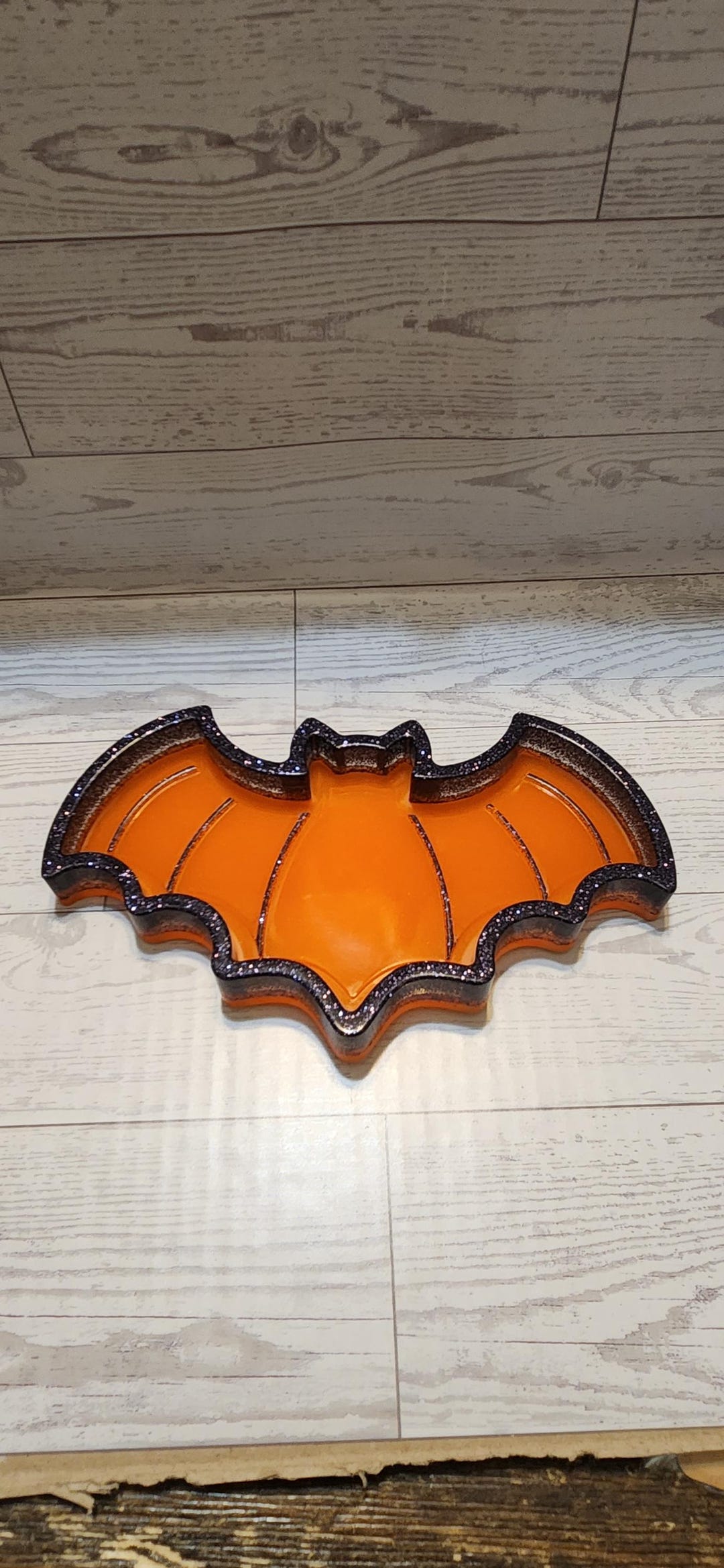 Handmade Resin Bat Tray – Gothic Elegance Meets Functional Art - Etsy