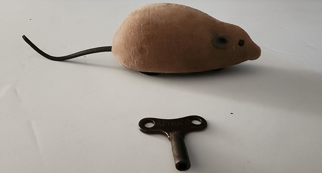 Vintage Schuco Mikifex 921|922 Mechanical Mouse Toy - Working With Key ...