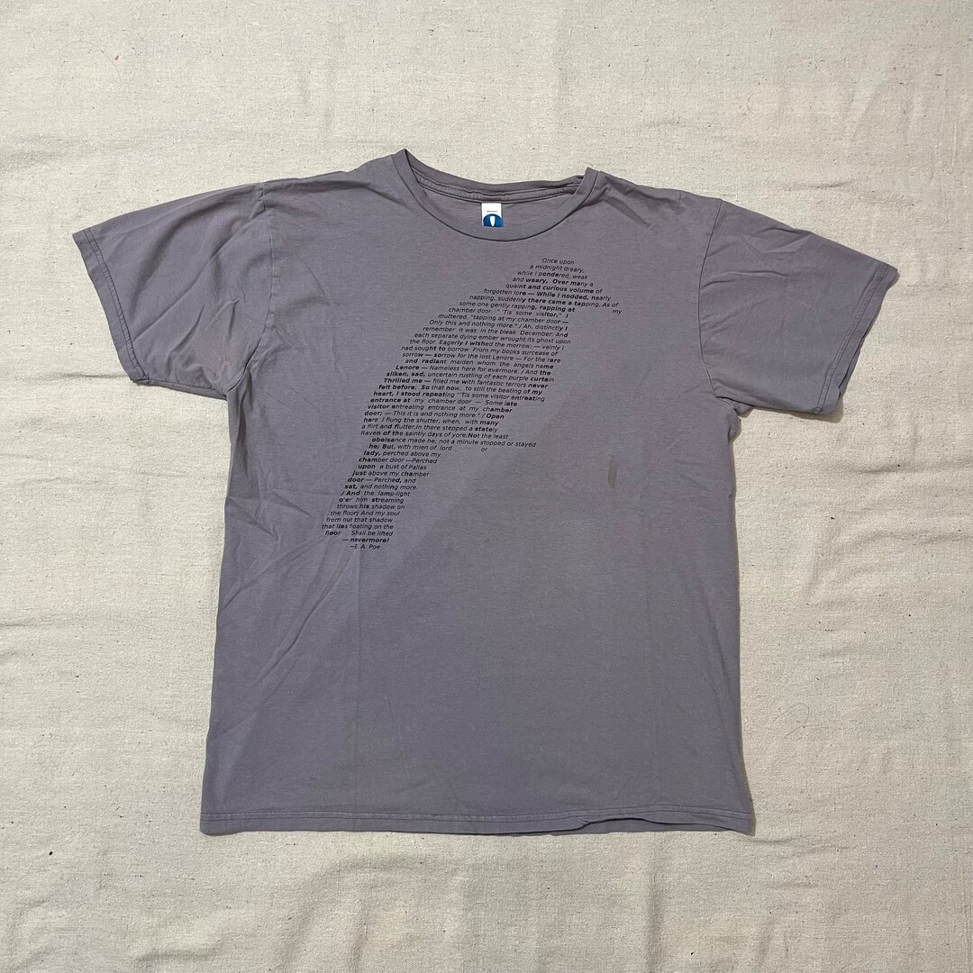 Vintage 00s Y2K Edgar Allen Poe the Raven Poem Poetry Graphic T-shirt ...