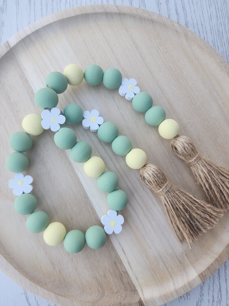 Spring Daisy Wood Bead Garland - Etsy
