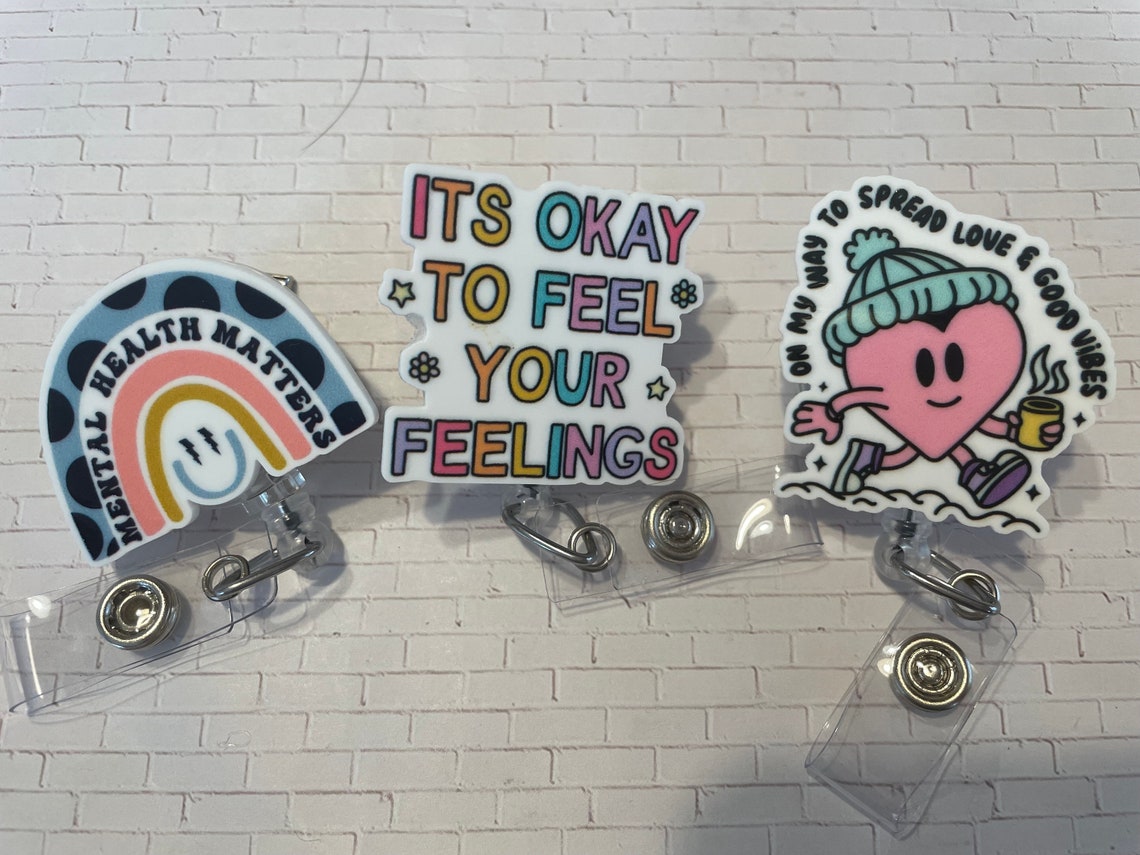 Peanuts Lucy 'psychiatric Help' Retractable Badge Reel - Etsy