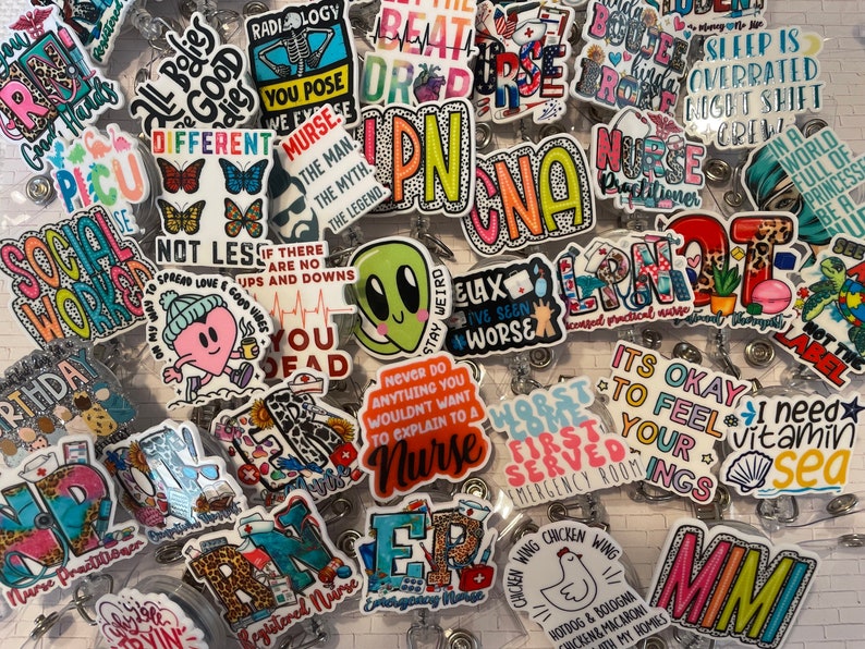 Peanuts Gang Lucy the Doctor is In, Psychiatric Help Funny Retractable ...