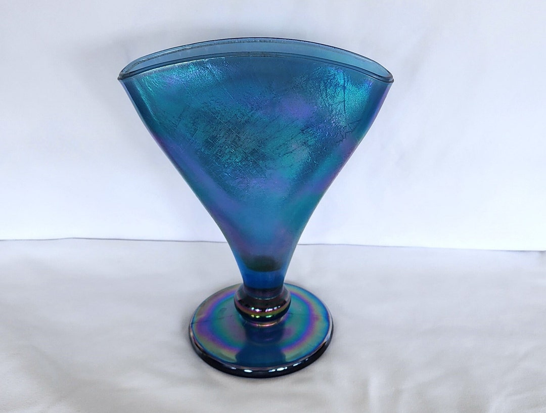 Fenton Glass MMA Iridescent Blue Fan Vase - Etsy