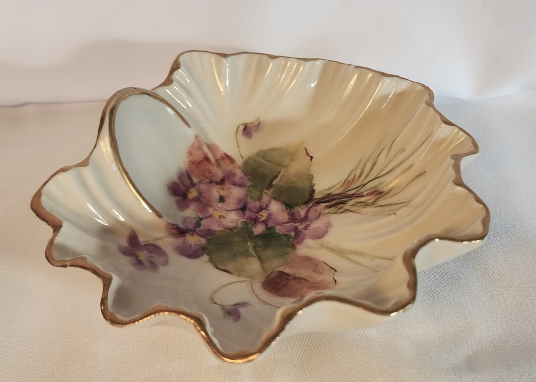 Hand Painted Porcelain Shell Shaped 5 Inch Dish - Etsy