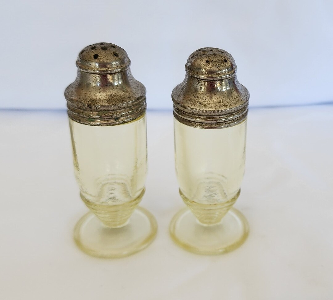 Vintage Yellow Glass Salt and Pepper Shakers - Etsy