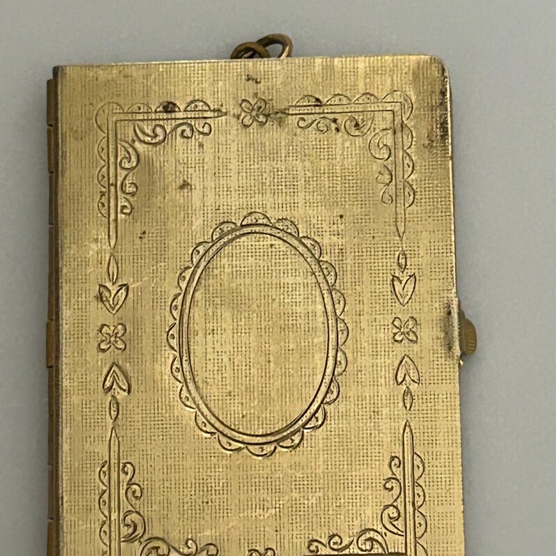 Vintage Coro Locket - Etsy